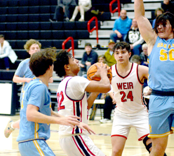 Weir pulls away, stops Oak Glen’s upset bid | News, Sports, Jobs - The ...